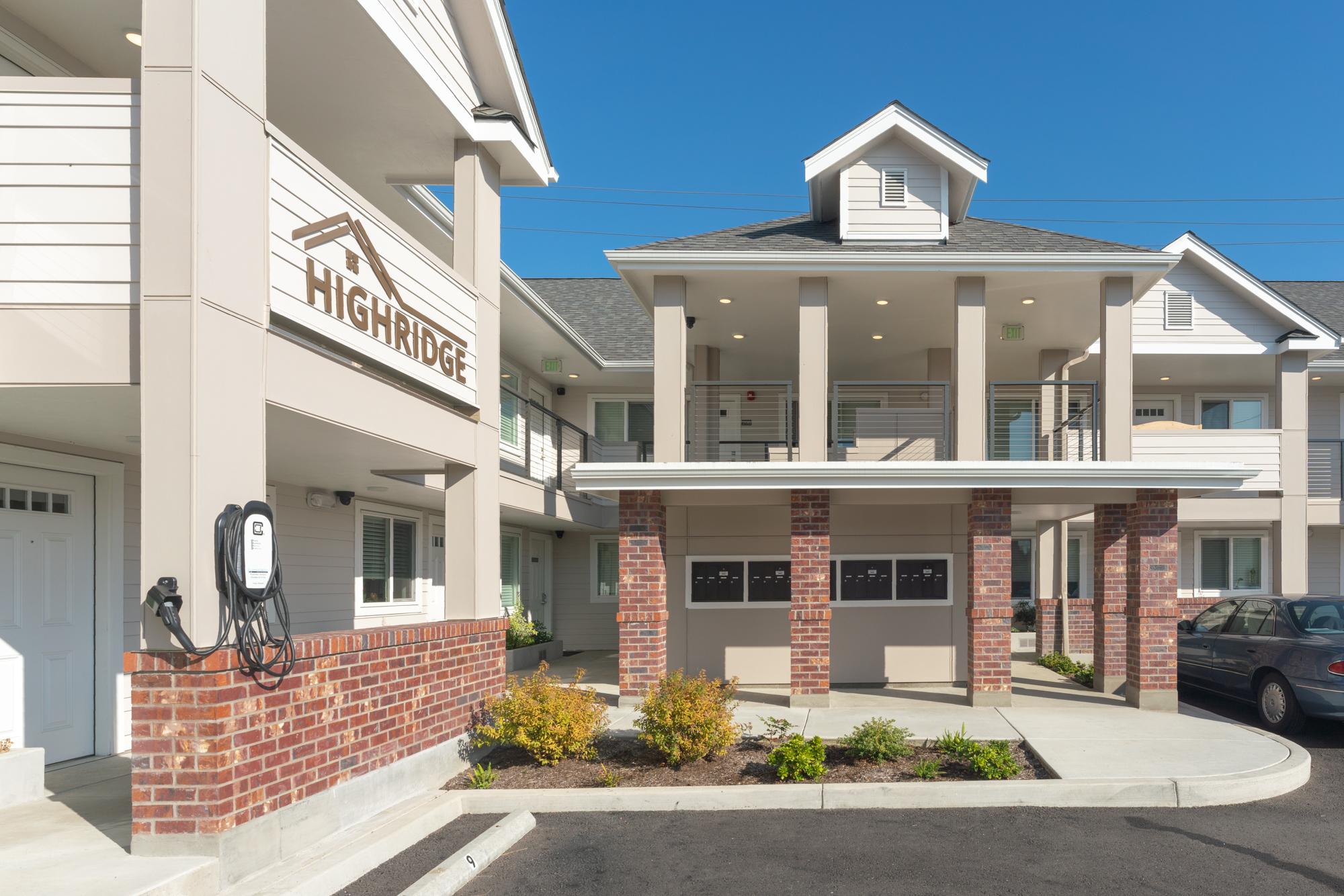 High Ridge Apartments - Charter Construction